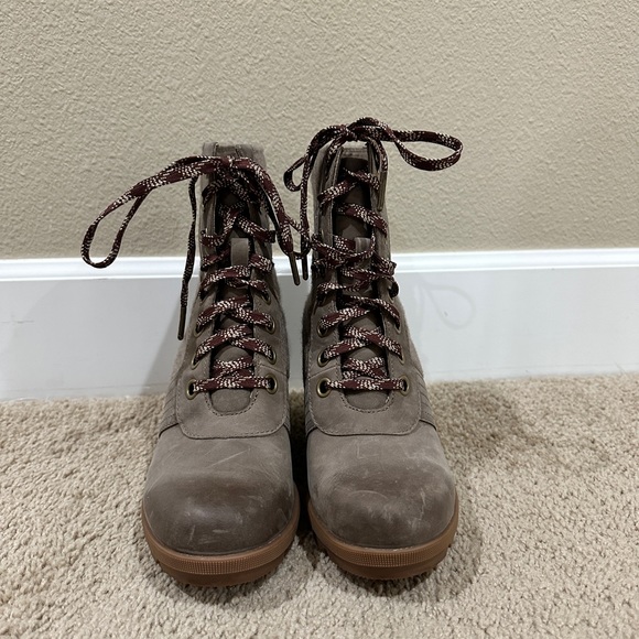Sorel | Shoes | Sorel Lexie Ii Wedge Boots | Poshmark